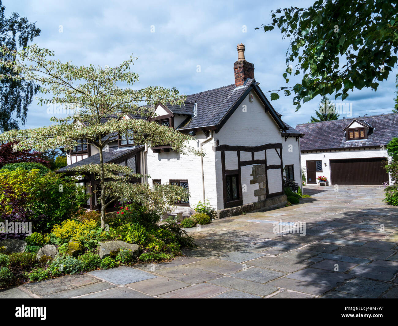 Black and White Cottage in the Cheshire Countryside near Alderley Edge ...