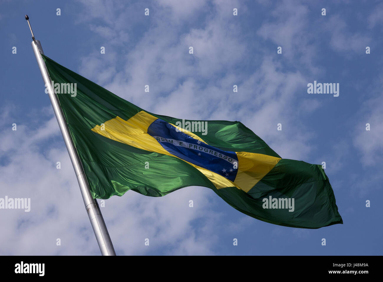 Brazils national flag hi-res stock photography and images - Alamy