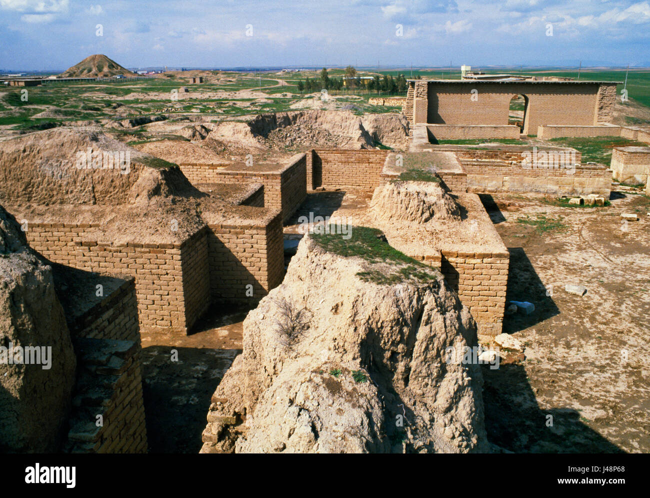 Assyrian walls High Resolution Stock Photography and Images - Alamy