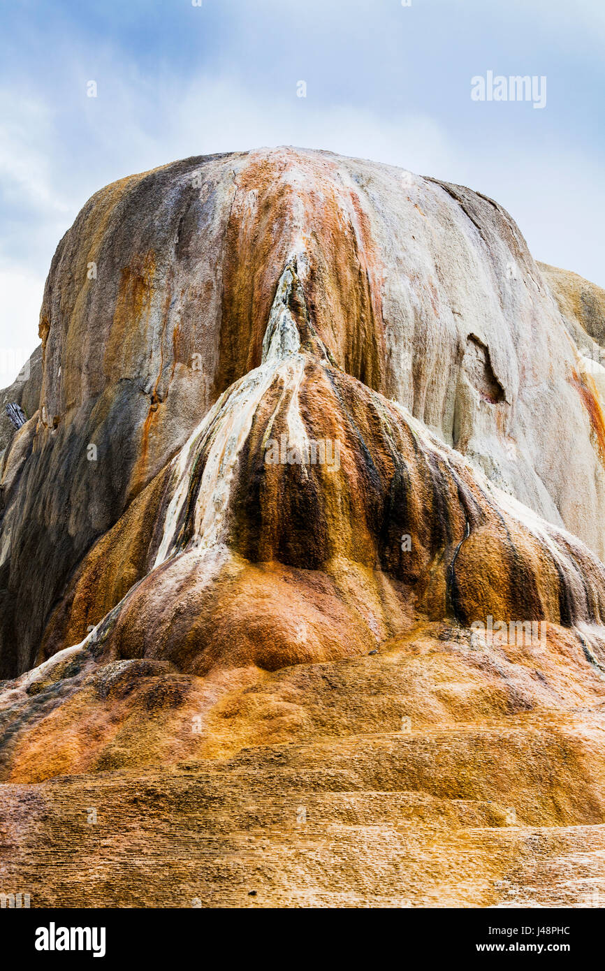 Orange Spring Mound, Mammoth Hot Springs Terrace, Yellowstone National ...