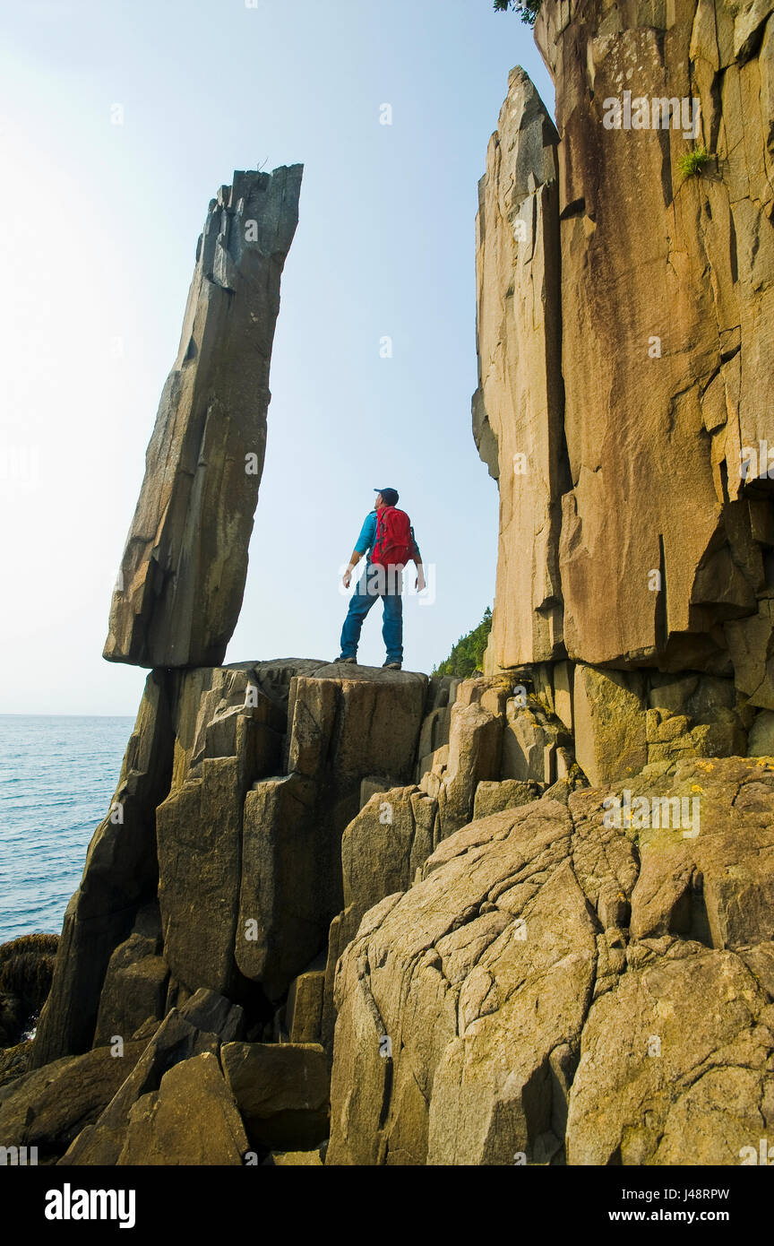 Balancing rock nova scotia hi-res stock photography and images - Alamy