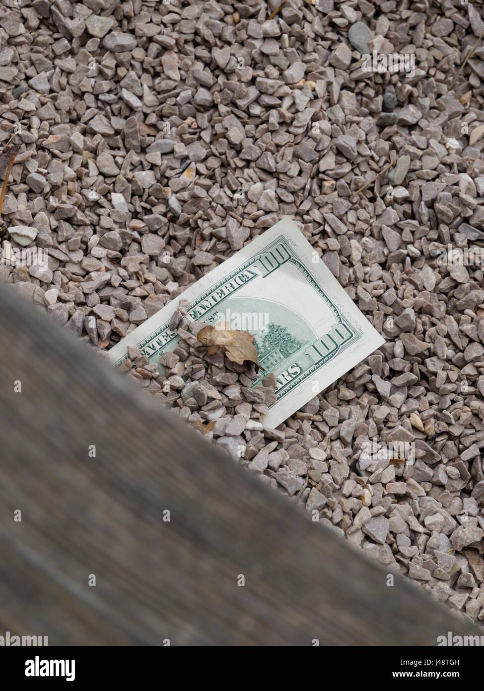Hiding valuables hi-res stock photography and images - Alamy
