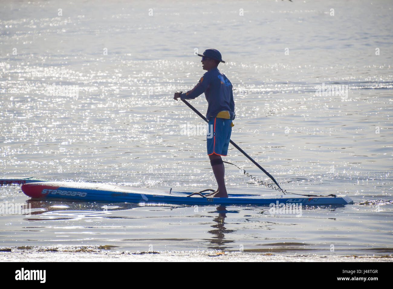 Hawaiian dancers performing by the bay Stock Photo - Alamy