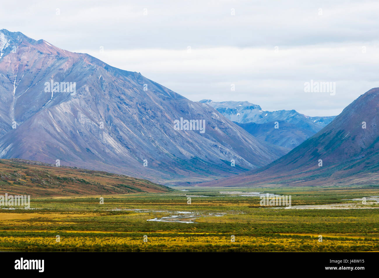 Brooks Range, Gates Of The Arctic National Park, Northwestern Alaska ...