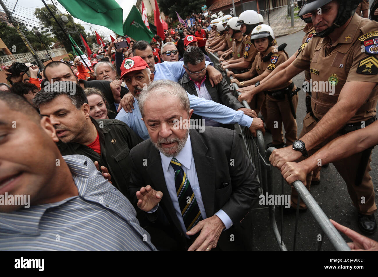 Curitiba, Brazil. 10th May, 2017. Former Brazilian President Luiz ...