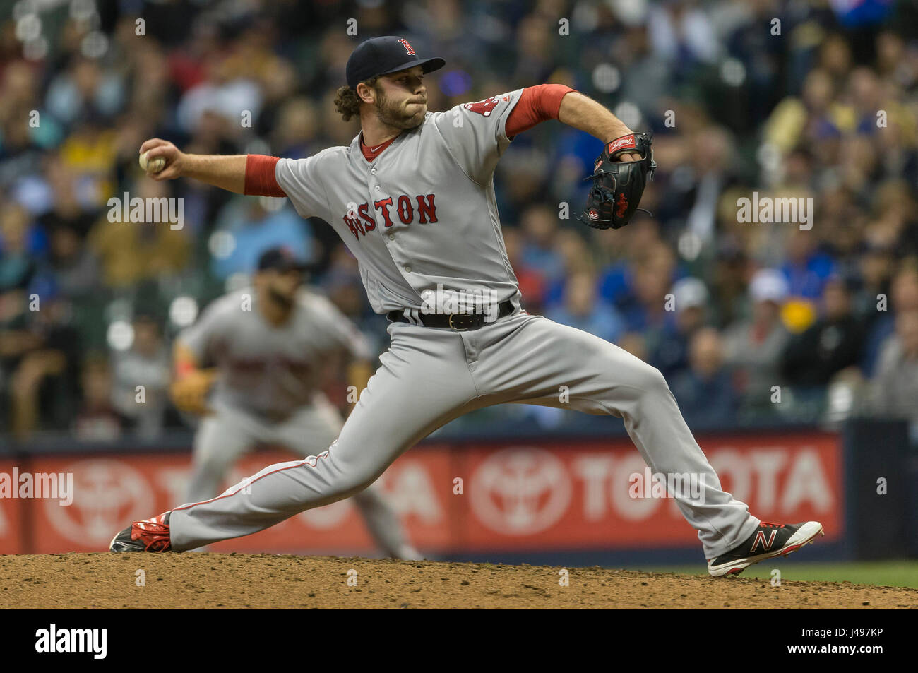 Milwaukee, WI, USA. 9th May, 2017. Boston Red Sox relief pitcher Ben ...