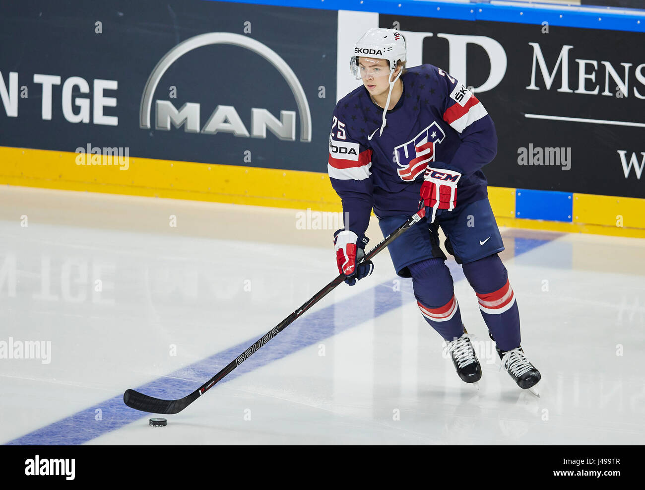 Charlie mcavoy hi-res stock photography and images - Alamy
