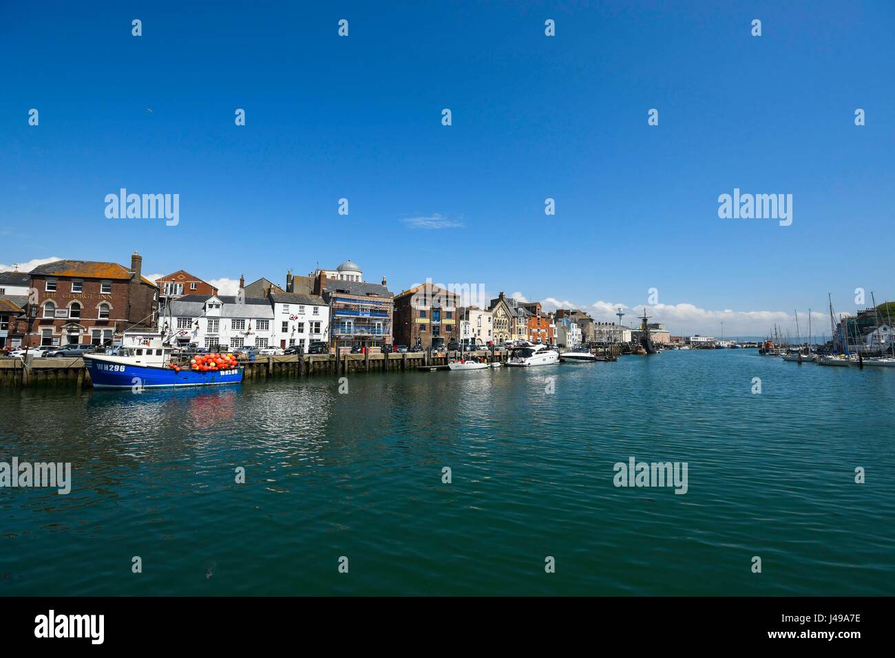 Weymouth, Dorset, UK. 11th May, 2017. UK Weather. The harbour under ...