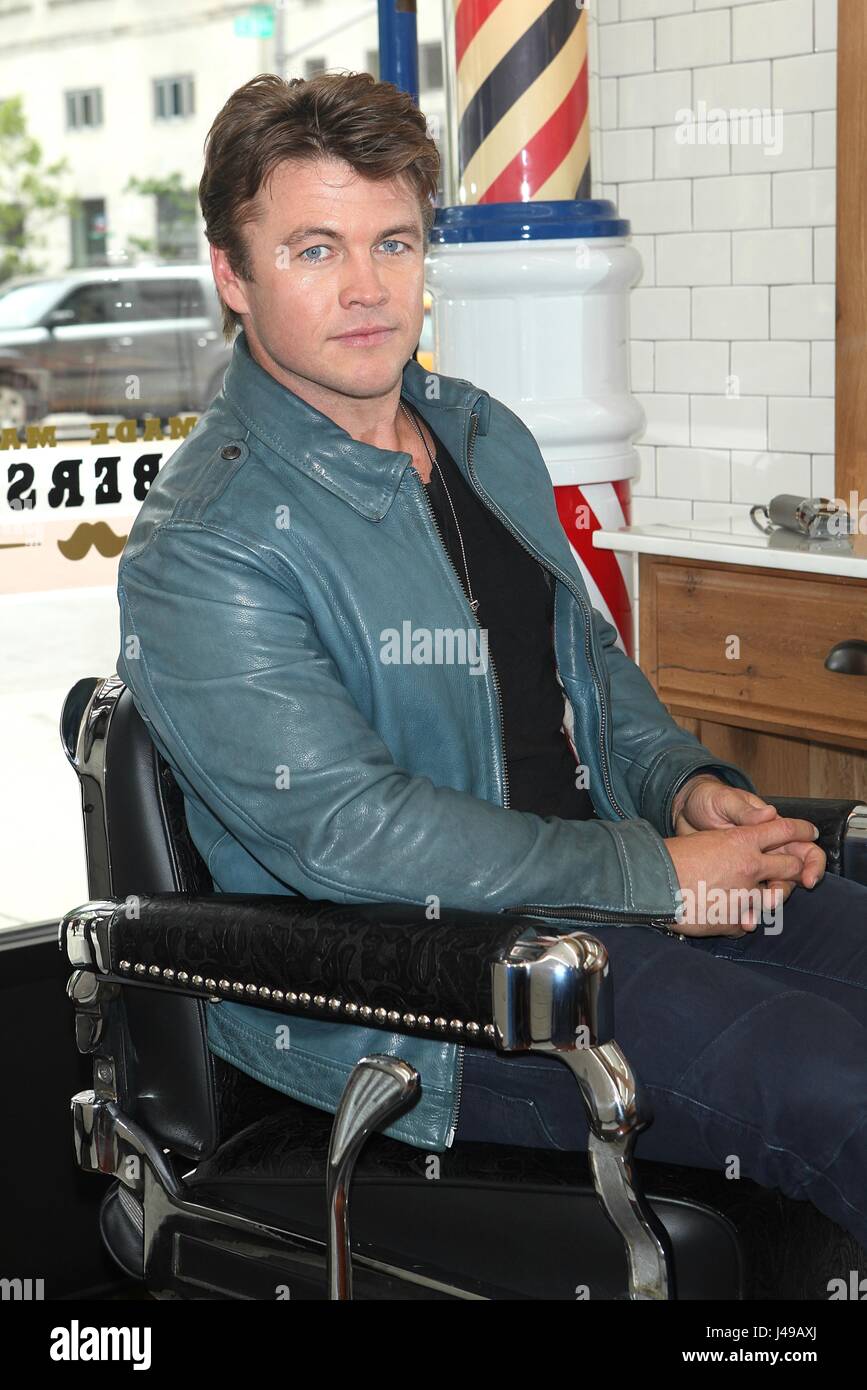 New York, NY, USA. 11th May, 2017. Old Spice & Actor Luke Hemsworth ...