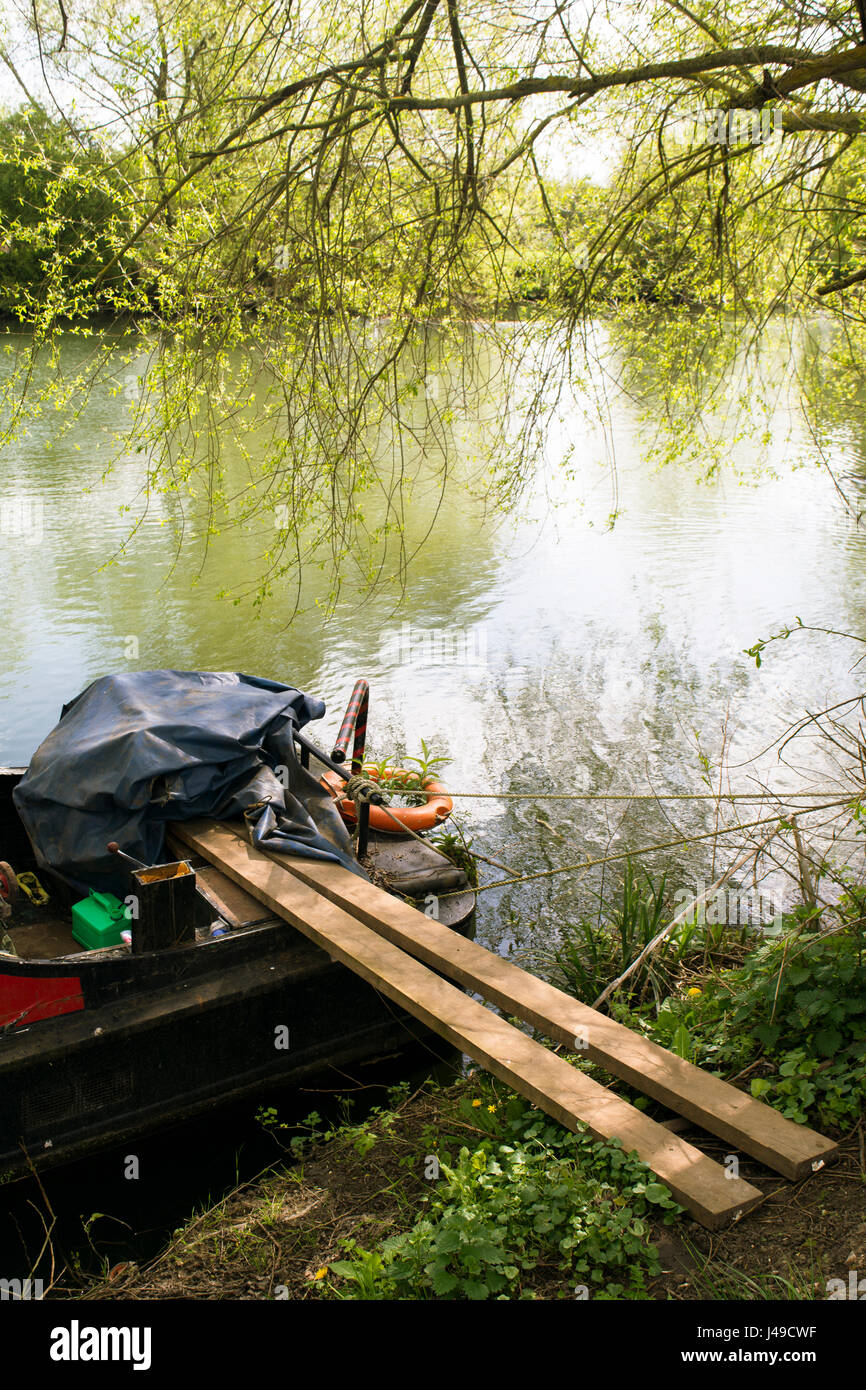 Narrow boat and butty hi-res stock photography and images - Alamy