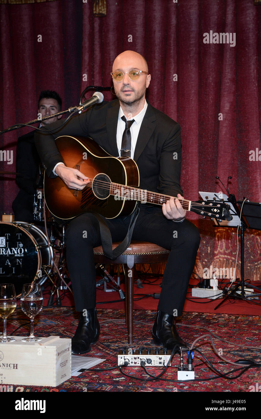 Milan, Presentation of the "Vino Veritas" show by Joe Bastianich, at ...