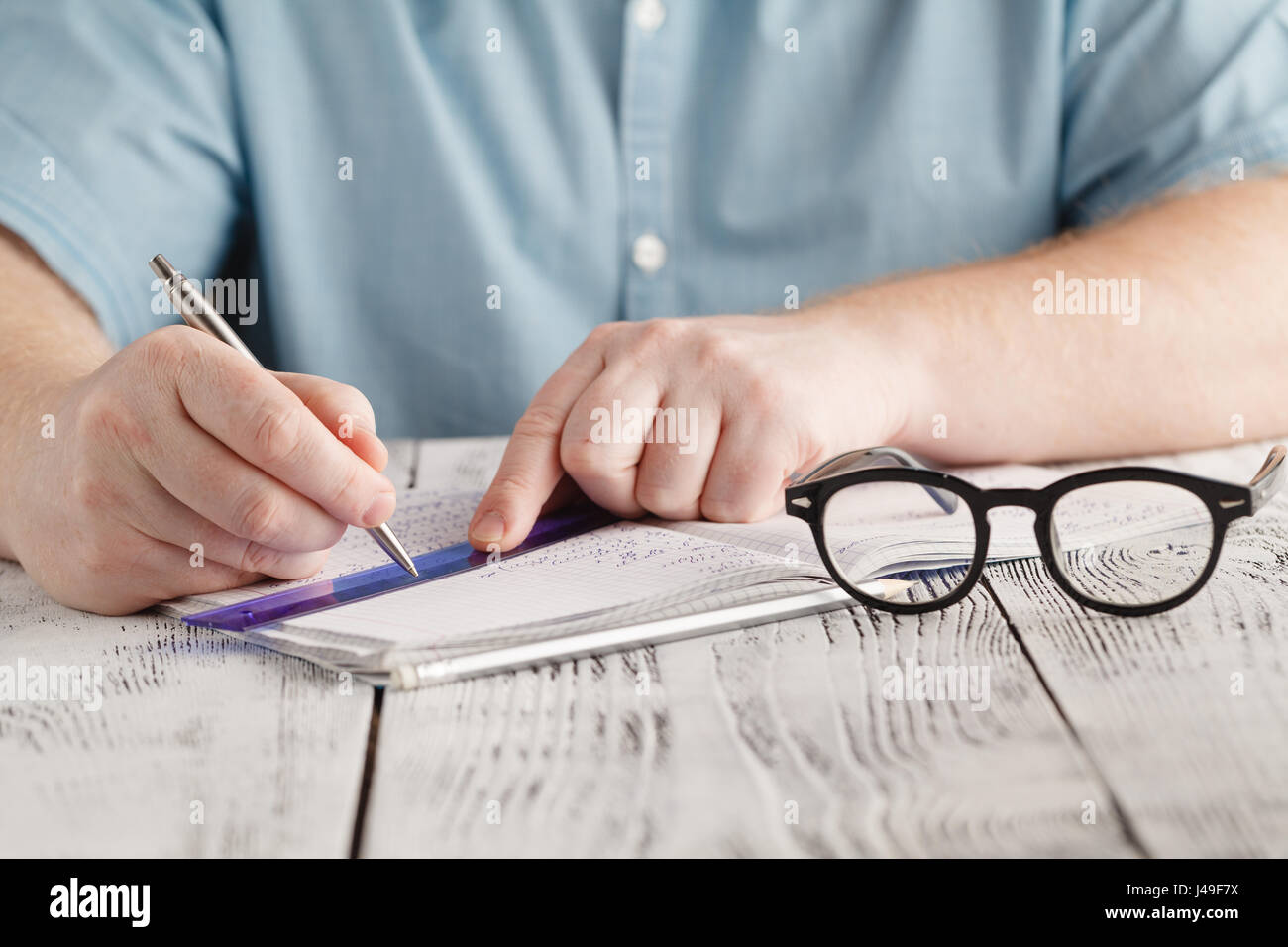 Child messy classic hi-res stock photography and images - Alamy