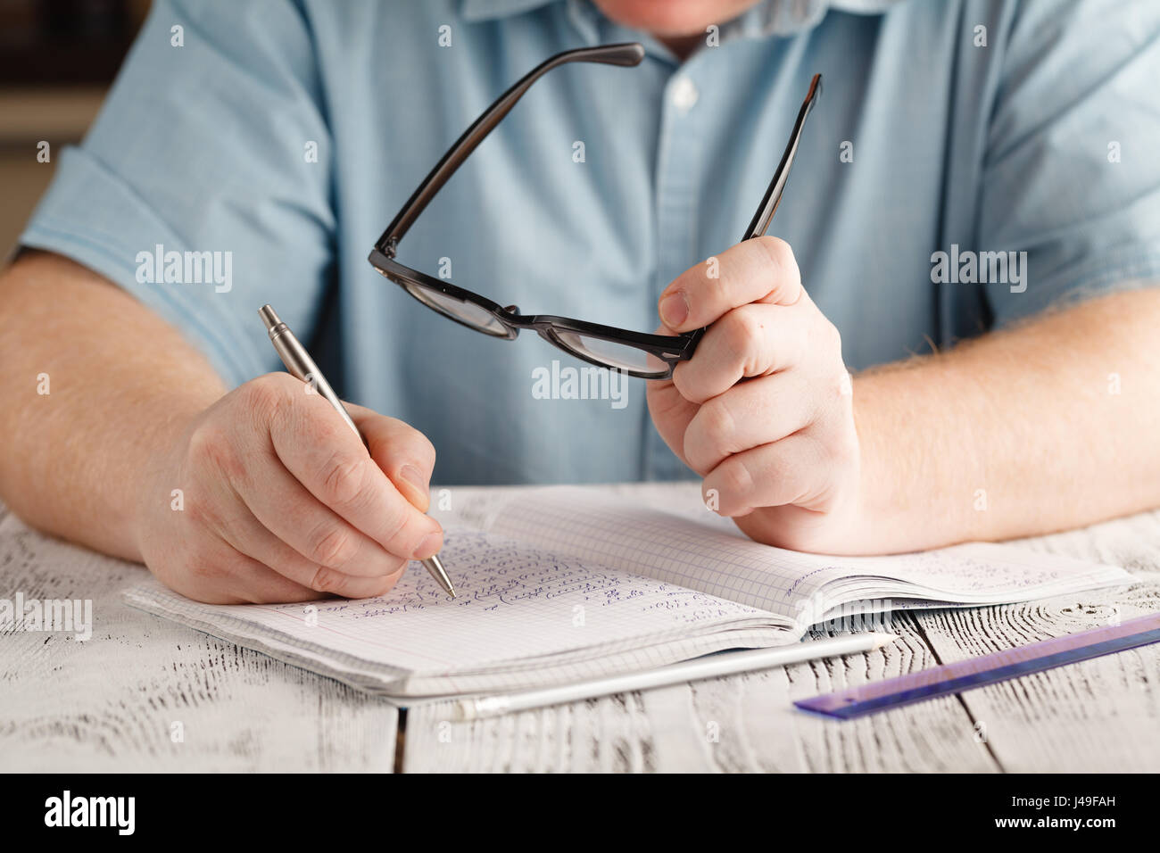 Child messy classic hi-res stock photography and images - Alamy