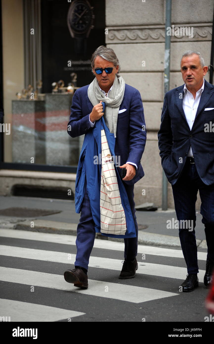 Milan, Roberto Mancini to walk in the center Roberto Mancini, waiting ...