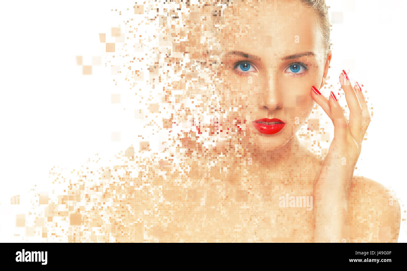 Well groomed woman hi-res stock photography and images - Alamy