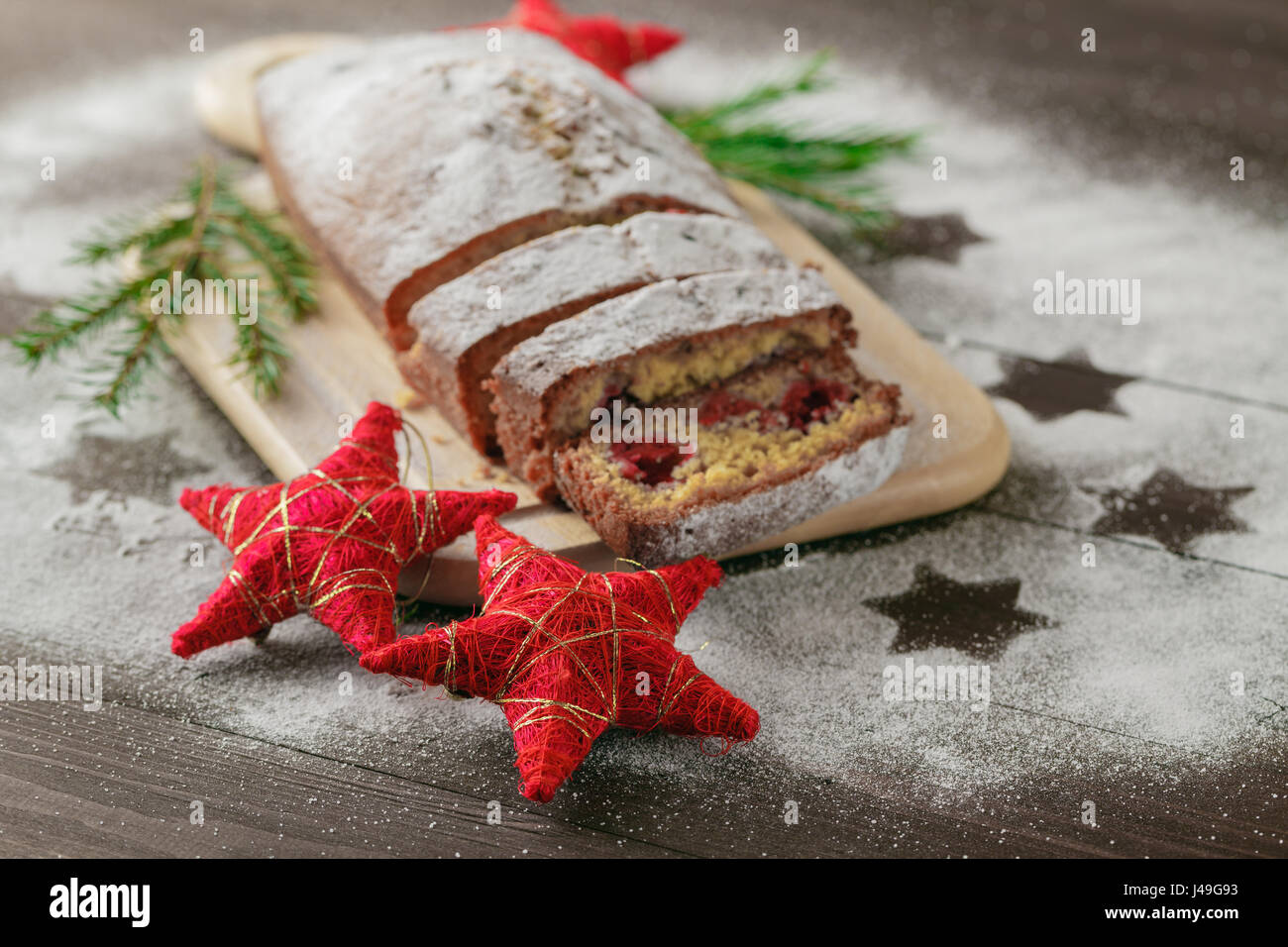 Christmas Stollen, spices and gingerbread cookies Stock Photo - Alamy