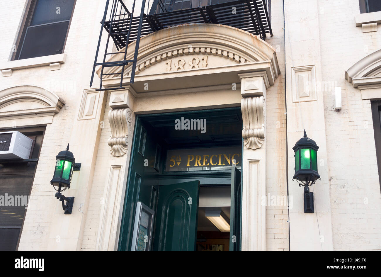 Entrance to the 5th Precinct of NYPD on Elizabeth Street, in New York ...