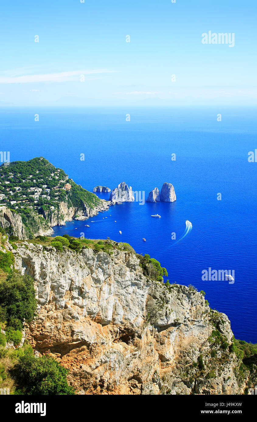 Faraglioni rock formations hi-res stock photography and images - Alamy