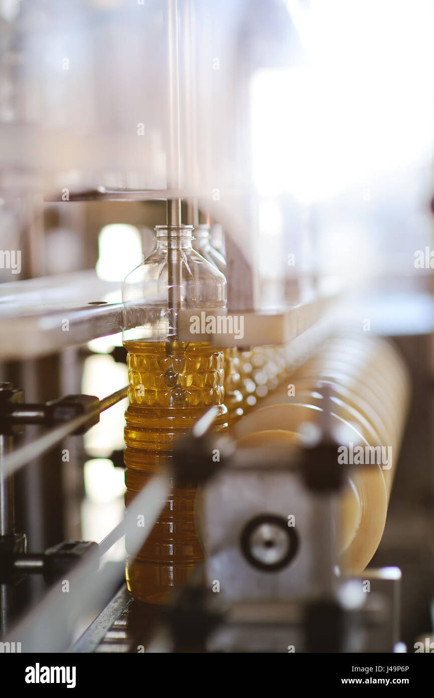 A factory for the production of sunflower oil Stock Photo - Alamy