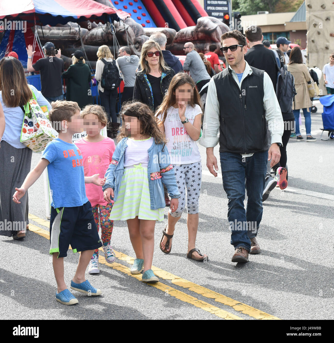 Lila feuerstein and mark feuerstein hi-res stock photography and images ...