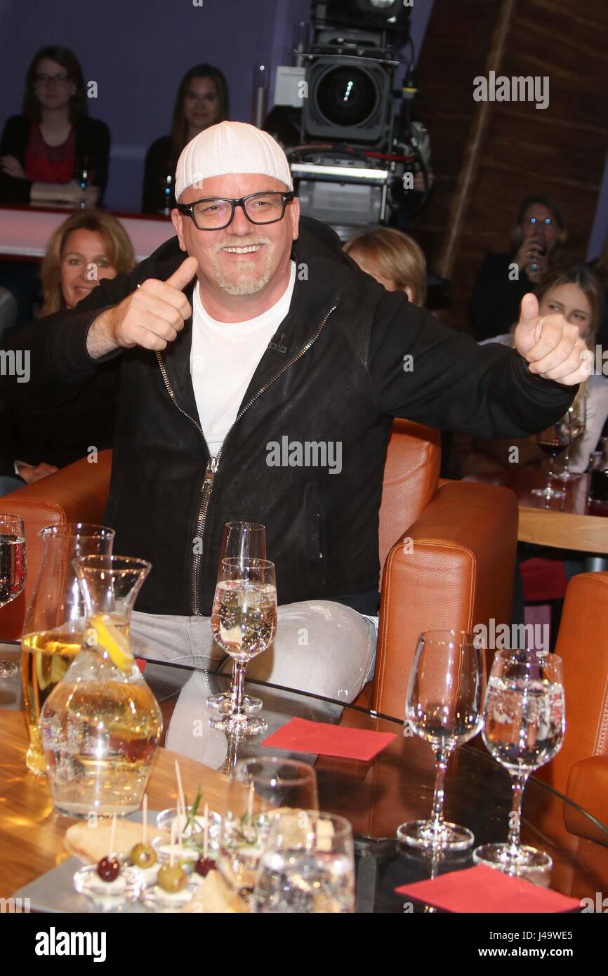 German NDR TV Talkshow 'NDR Talk Show' at NDR-Studio Featuring: DJ ...