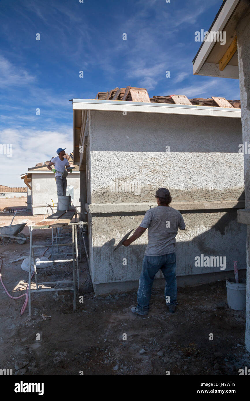 Mexican construction worker hi-res stock photography and images - Alamy