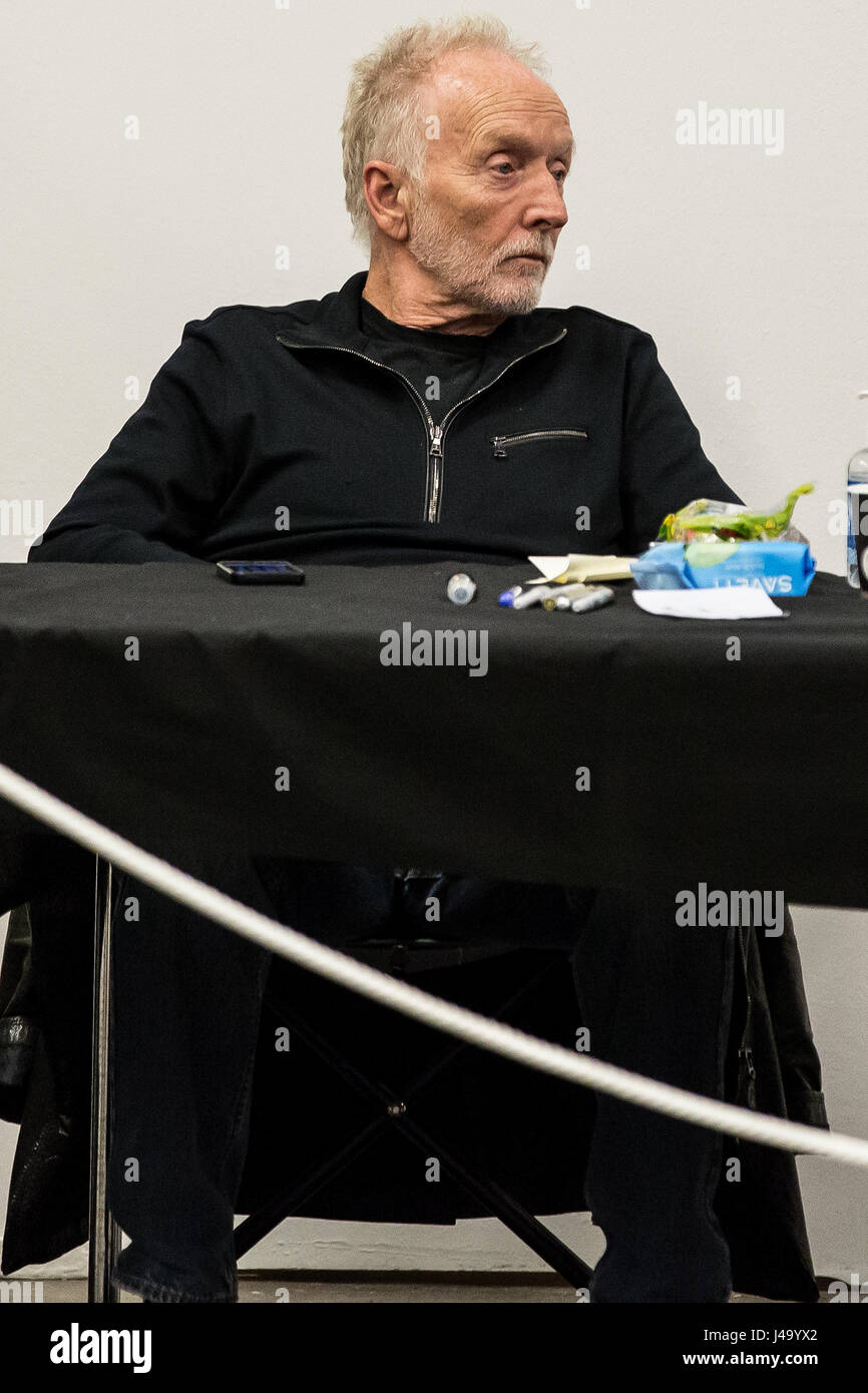 Andersson bell hi-res stock photography and images - Alamy