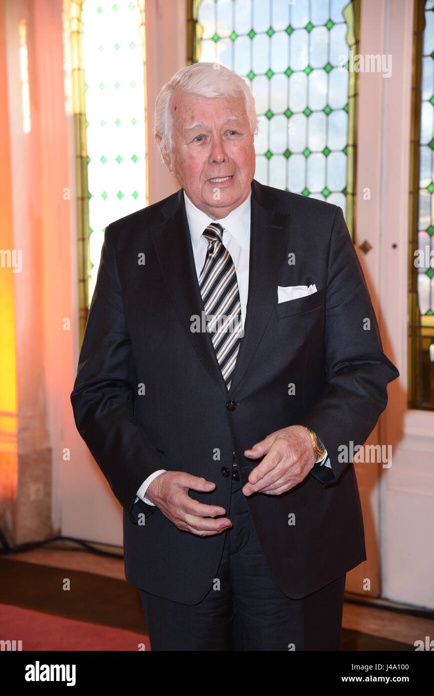 'Der Gloeckner von Notre Dame' musical premiere at Stage Theater des ...