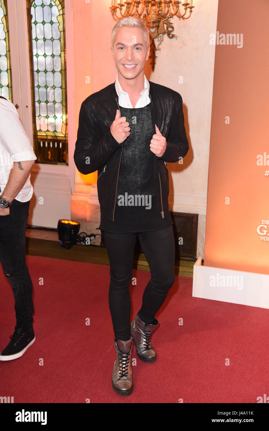 'Der Gloeckner von Notre Dame' musical premiere at Stage Theater des ...