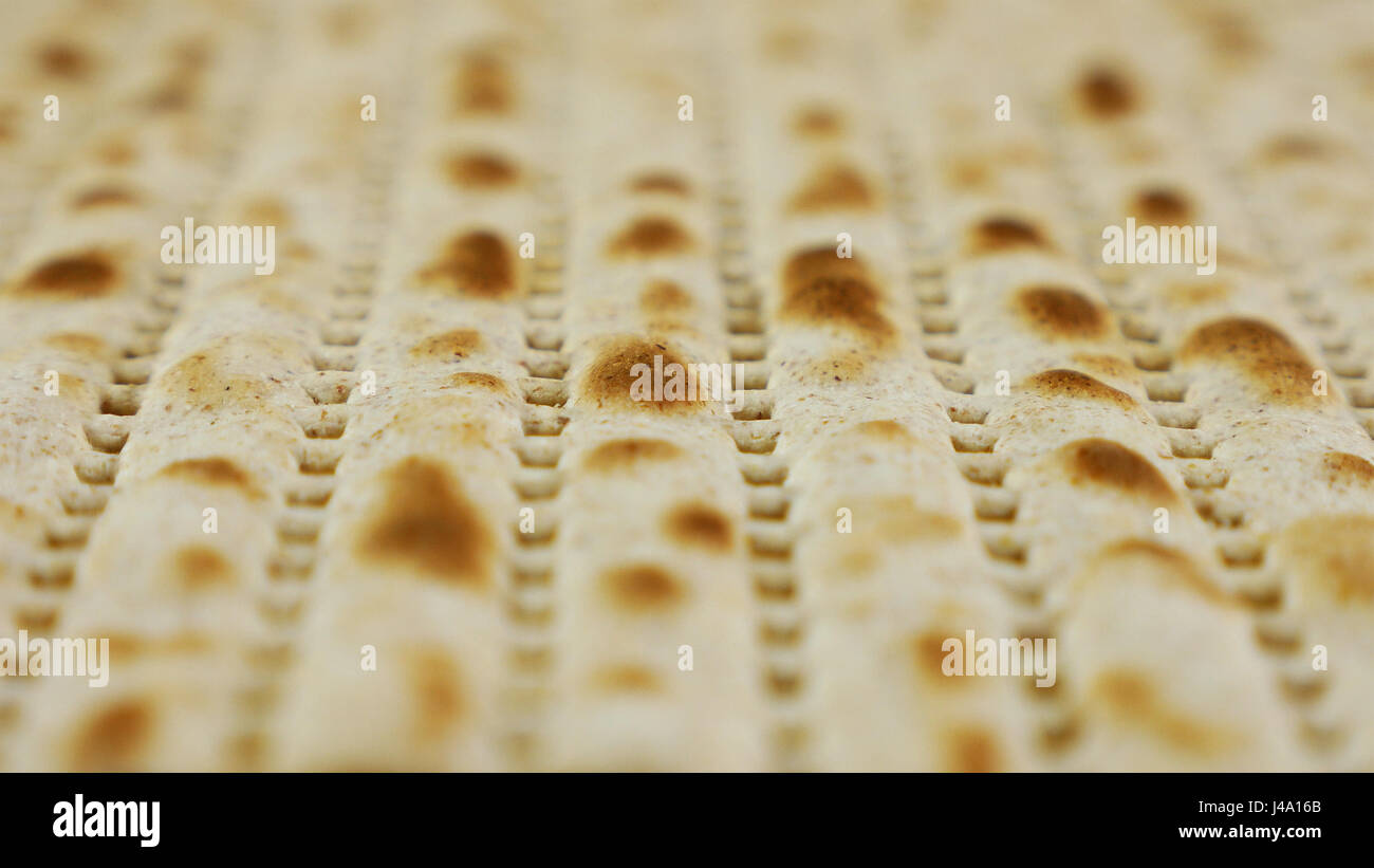 Passover matzah traditional jewish holiday bread Stock Photo - Alamy