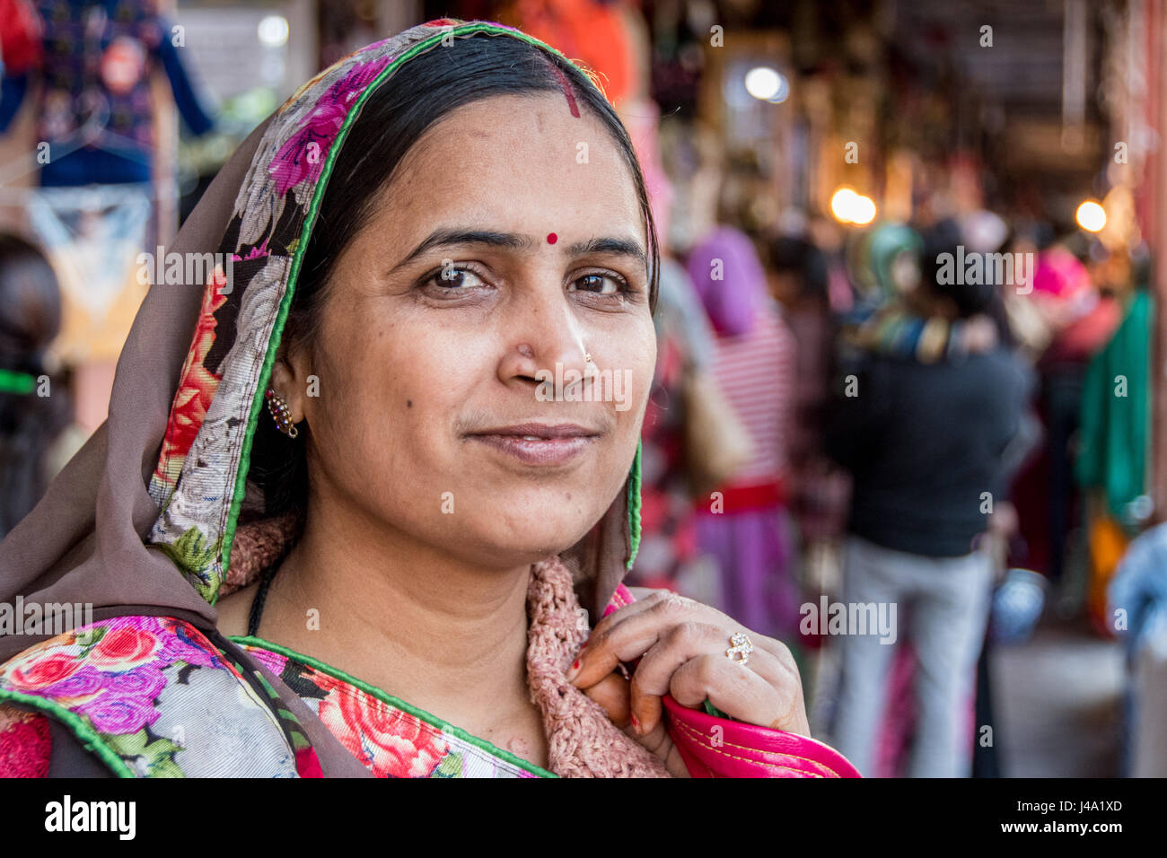 India woman hi-res stock photography and images - Alamy
