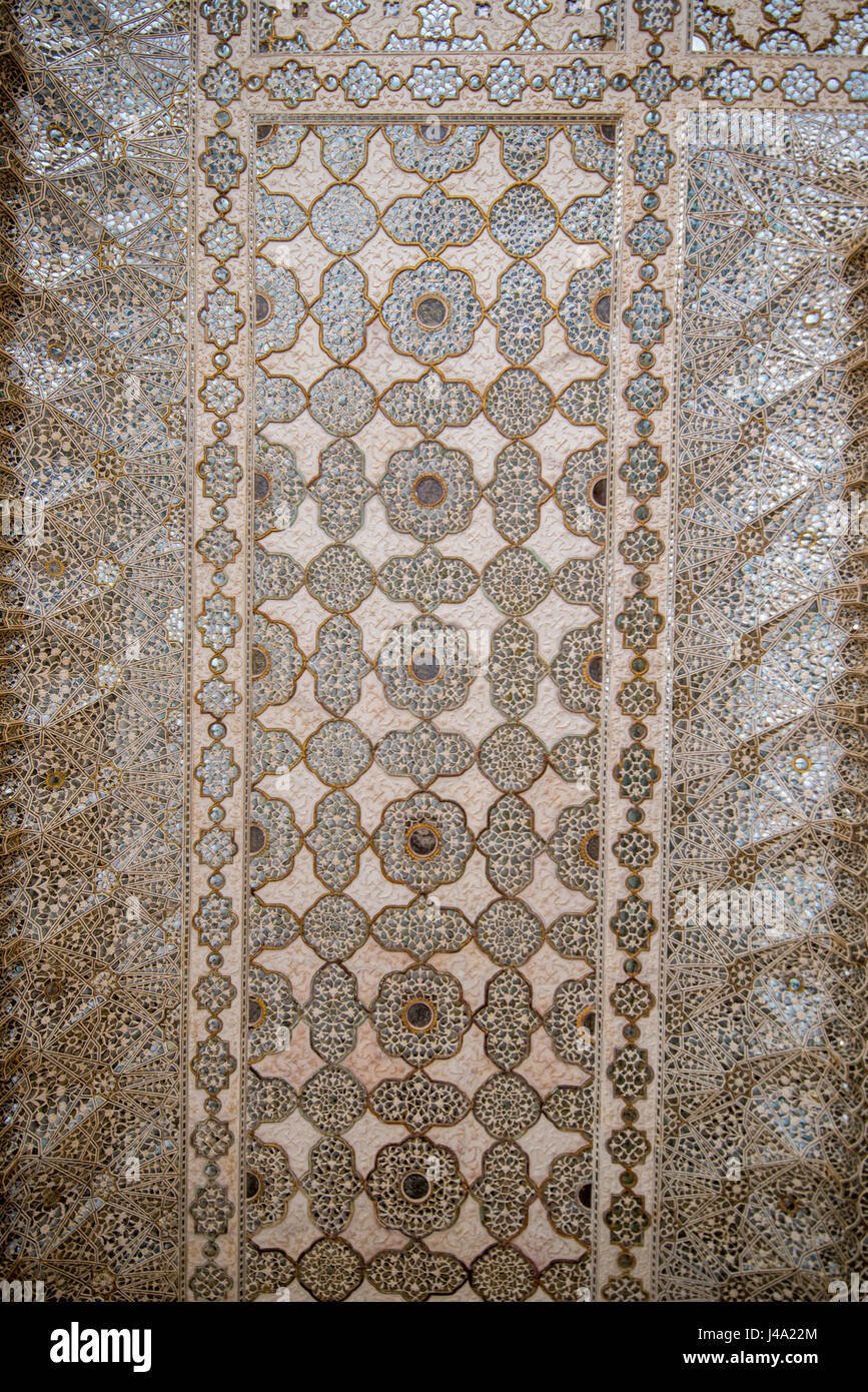 Jaipur, India; Amber Fort - Decorative tiling Stock Photo - Alamy