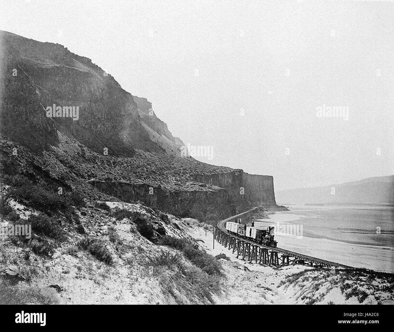 Established 1867 Black and White Stock Photos & Images - Alamy