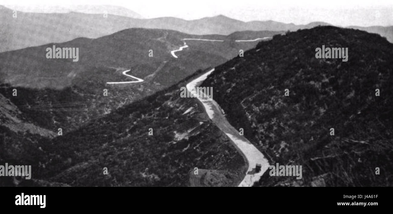 Ridge Route ca 1920 1 Stock Photo - Alamy