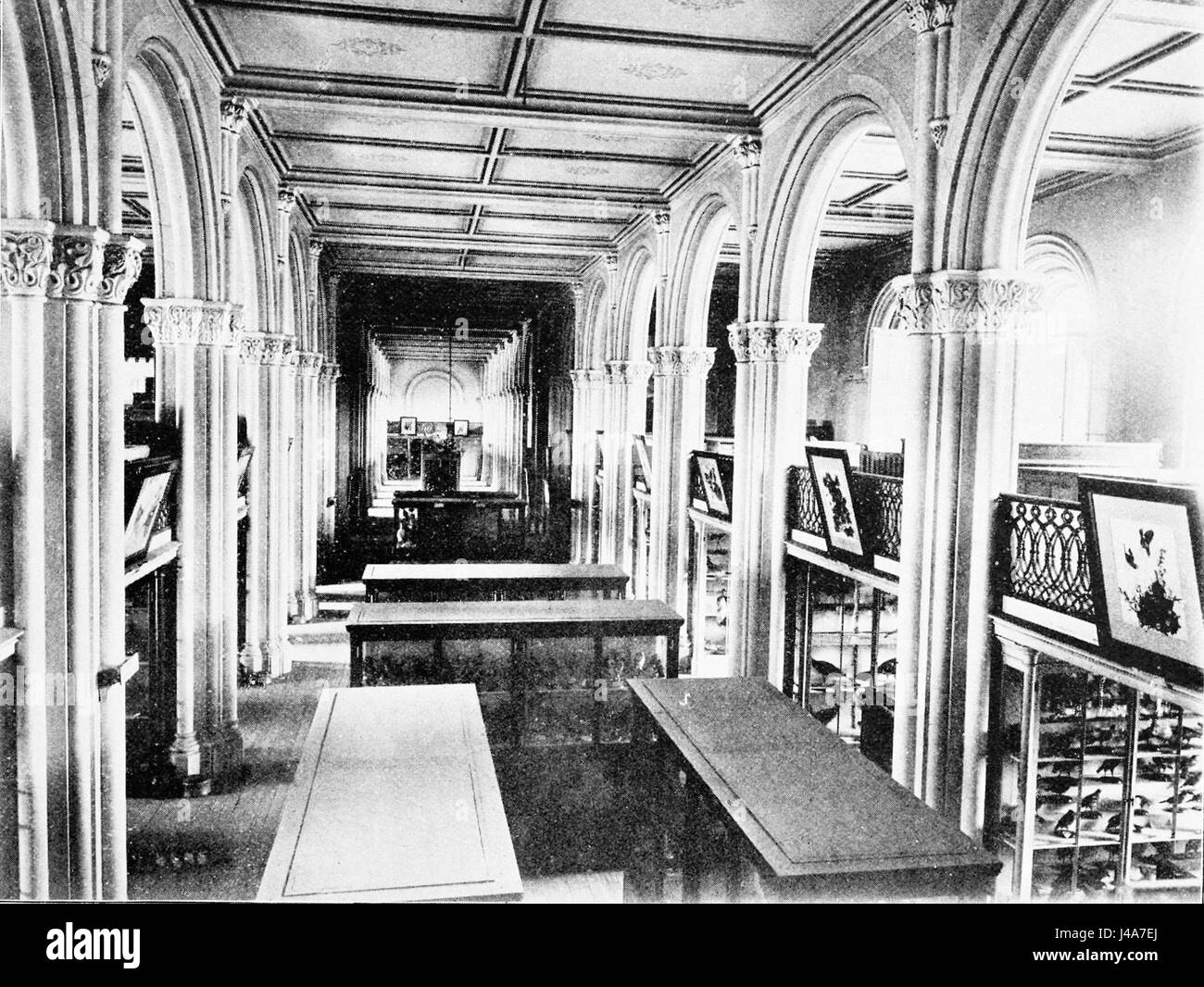 Science history exhibits Black and White Stock Photos & Images - Alamy