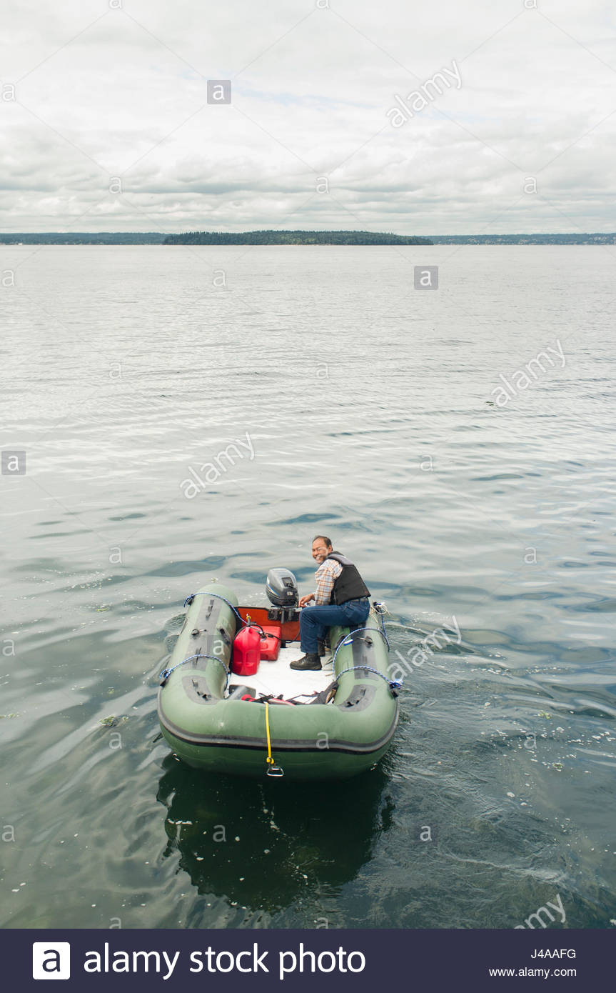 Small Inflatable Boat High Resolution Stock Photography and Images - Alamy