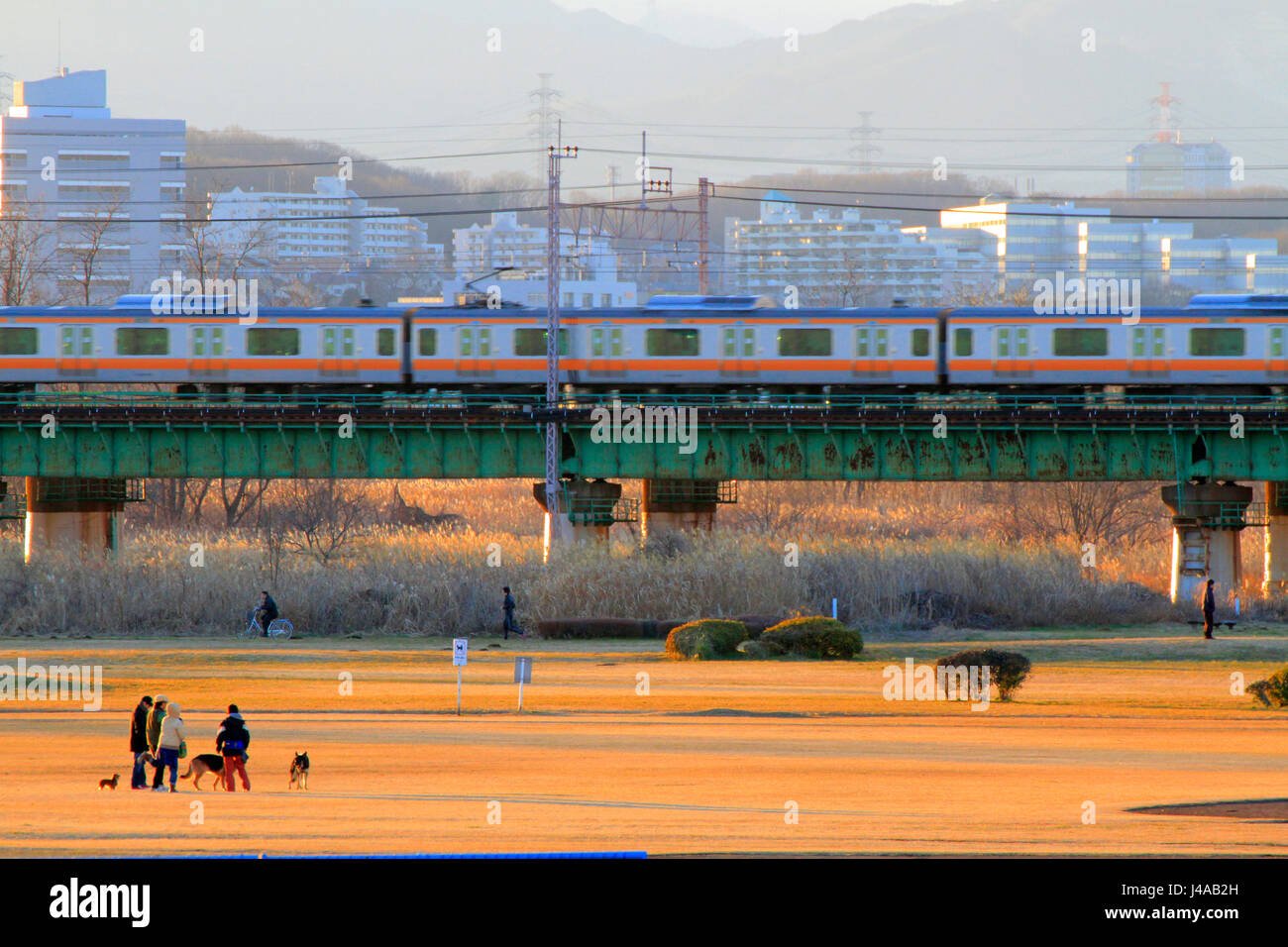 Japanese railway bridge tokyo hi-res stock photography and images - Alamy