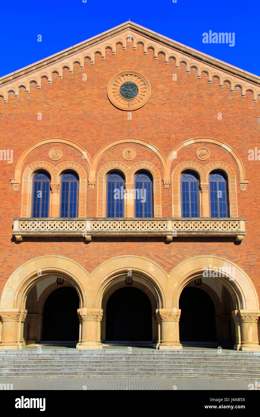 Hitotsubashi hall hi-res stock photography and images - Alamy