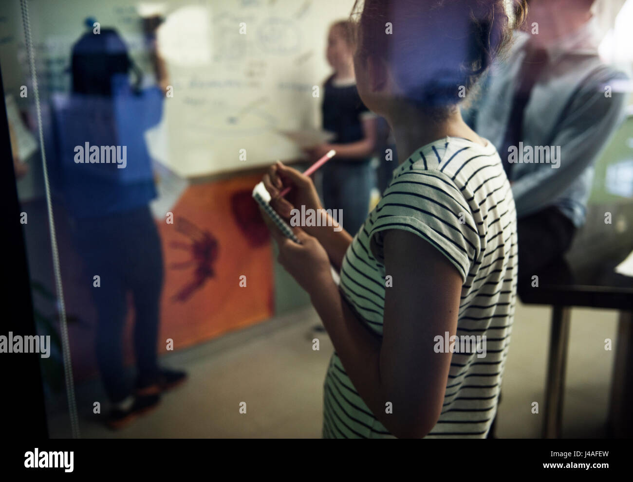 Group students presentation classroom hi-res stock photography and ...