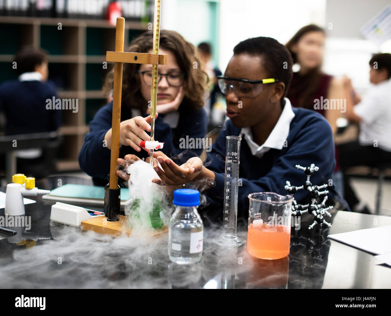 Group of students laboratory lab in science classroom Stock Photo - Alamy