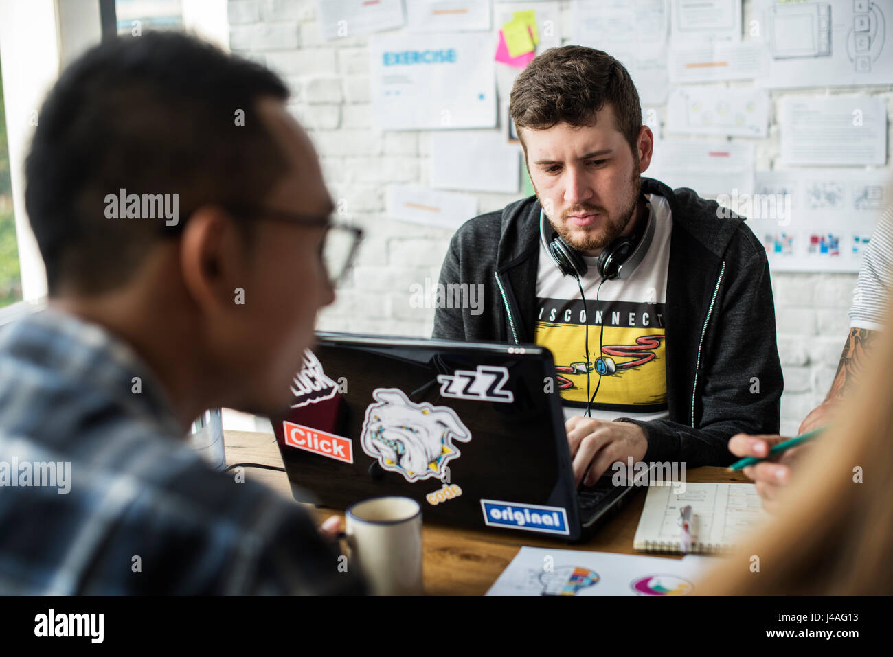 Group of colleagues people brainstorming Stock Photo - Alamy