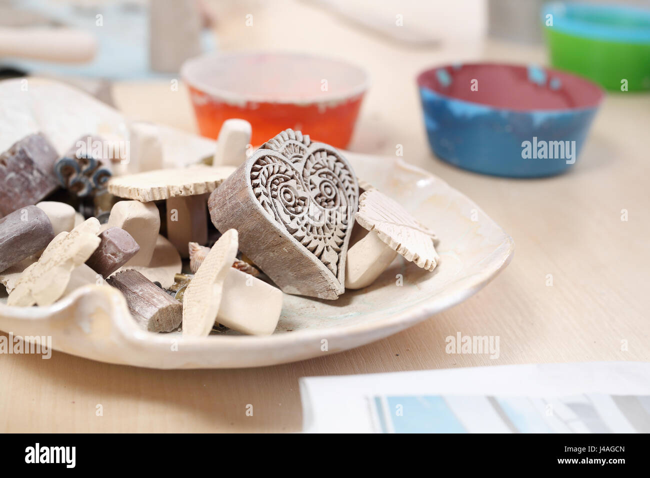 Ceramics. Artistic ceramics. Ceramic glazing. Clay dishes Workshop of ...