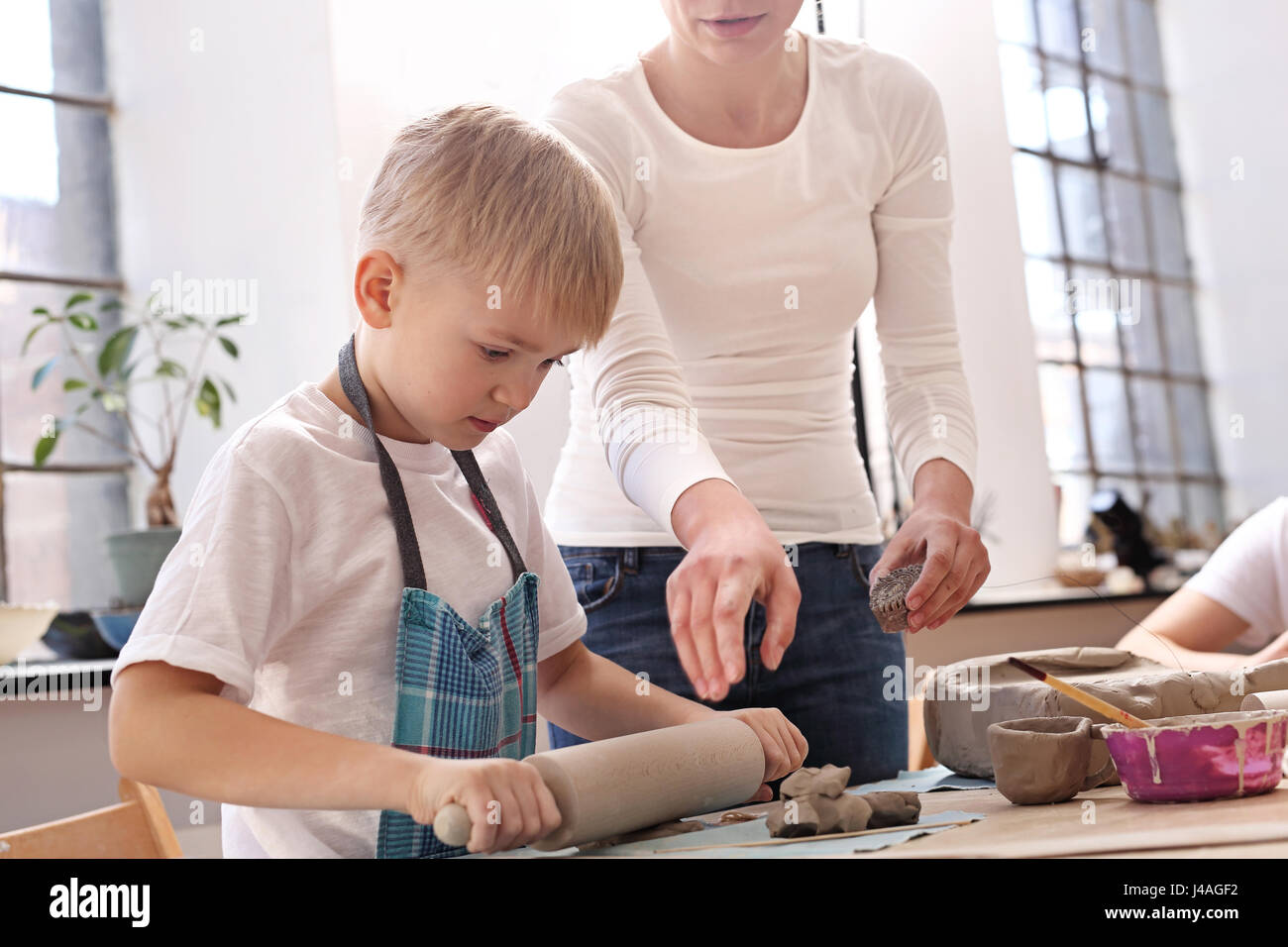 Extracurricular activities, ceramics. Animation classes for children ...