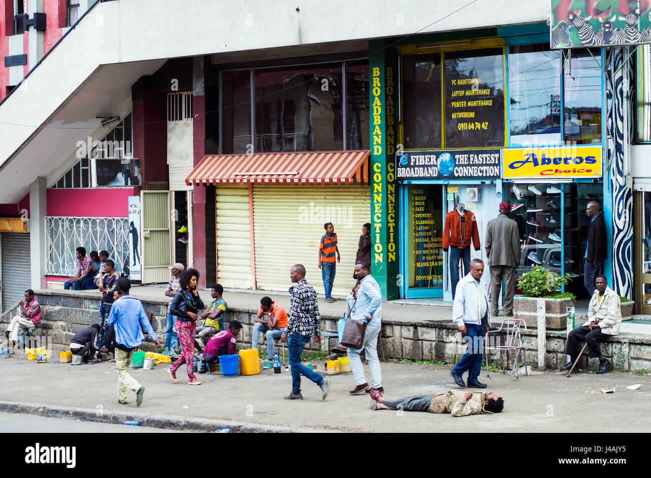 Dej. Jote Street scene, Piazza, Addis Ababa, Ethiopia Stock Photo - Alamy