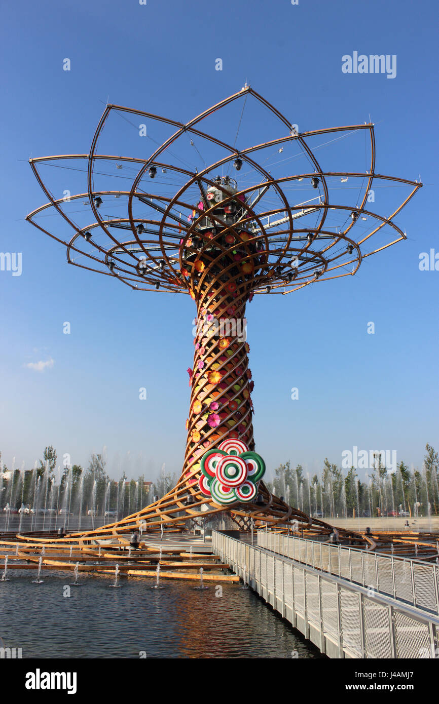 Expo architecture futuristic hi-res stock photography and images - Alamy