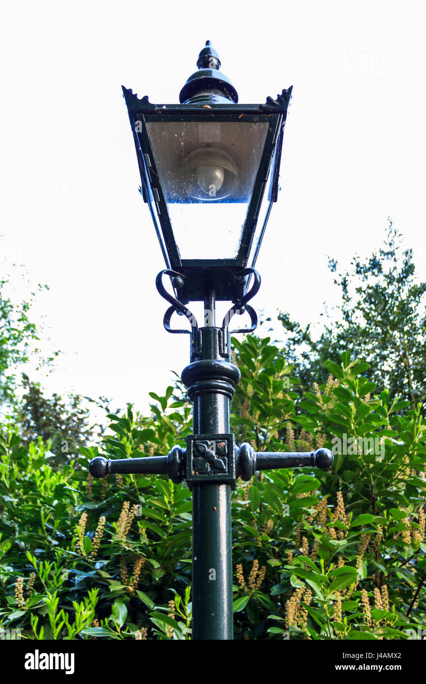 Victorian street light hi-res stock photography and images - Alamy