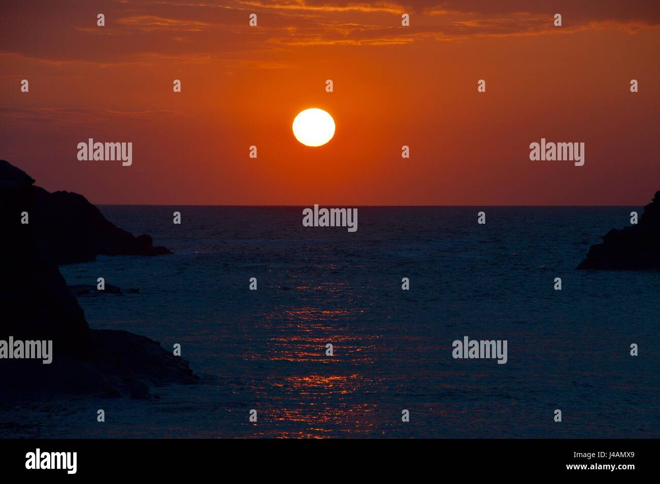 Sunset at Port Quin Stock Photo - Alamy