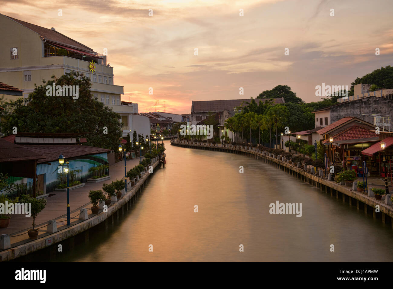 Melaka River at sunset, Malacca, Malaysia Stock Photo - Alamy