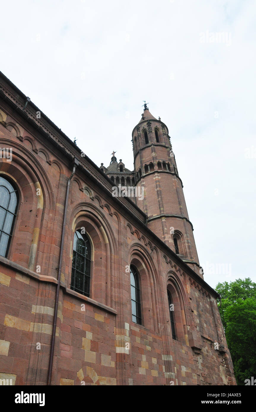 Cathedral Saint Peter in Worms, Germany Stock Photo - Alamy
