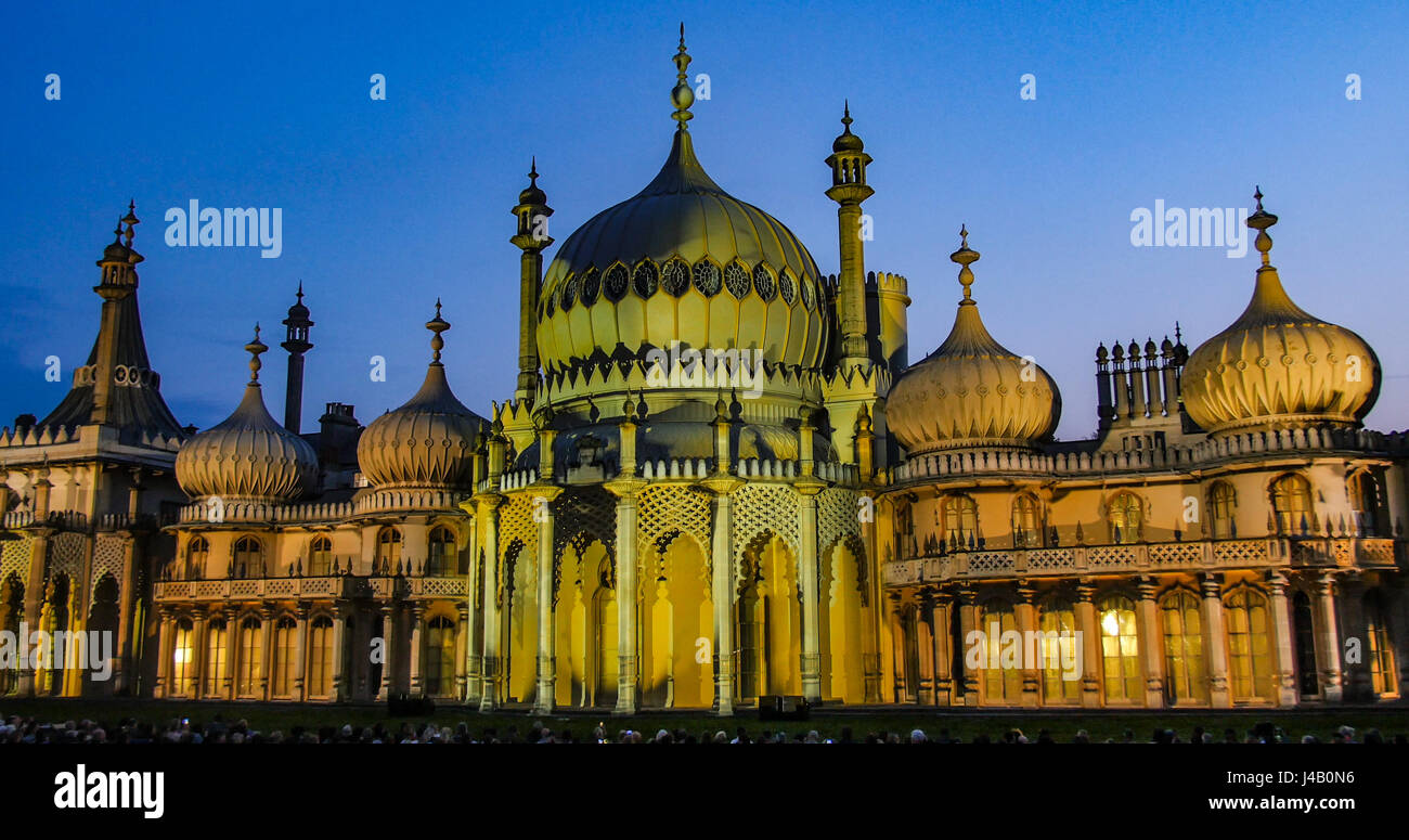 Pavilion house brighton hi-res stock photography and images - Alamy